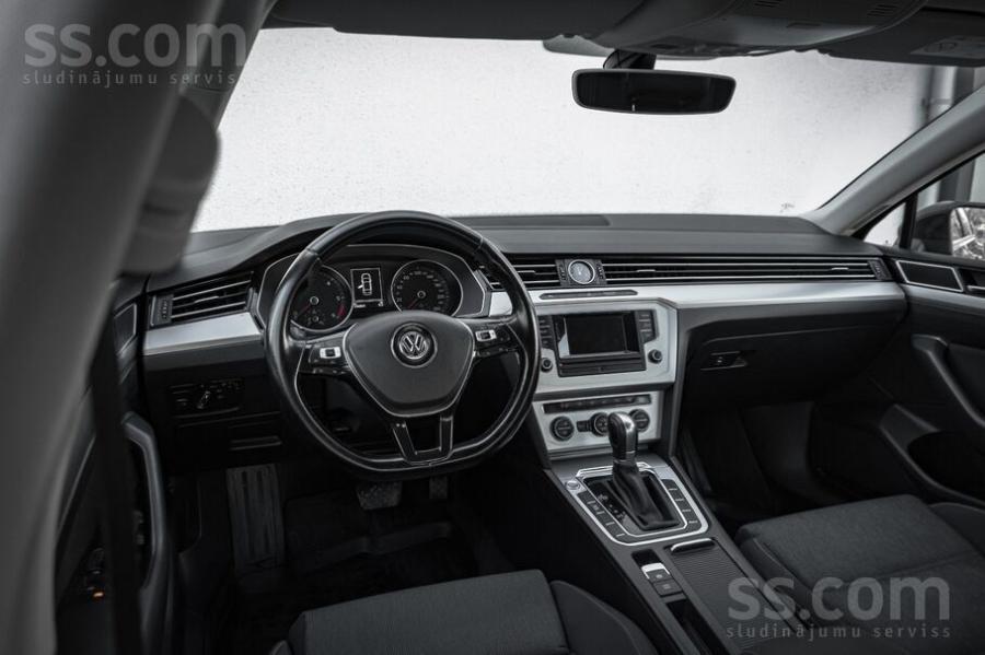 Volkswagen Passat B8 2015 in Riga, with an engine capacity of 2.00 L and mileage of 337 thousand km for 8995 €, photo 18 on AUTOMOTO.COM.LV