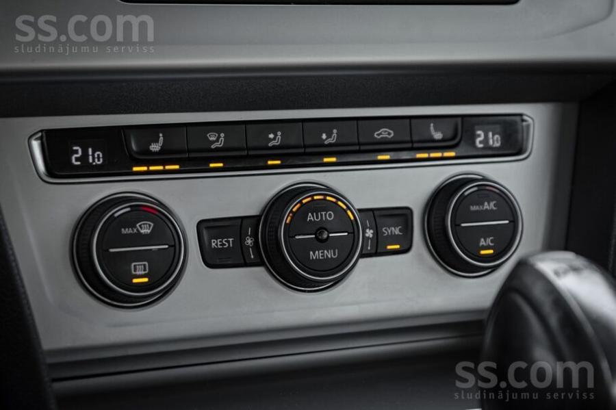 Volkswagen Passat B8 2015 in Riga, with an engine capacity of 2.00 L and mileage of 337 thousand km for 8995 €, photo 25 on AUTOMOTO.COM.LV