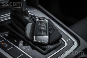 Volkswagen Passat B8 2015 in Riga, with an engine capacity of 2.00 L and mileage of 337 thousand km for 8995 €, photo 30 on AUTOMOTO.COM.LV