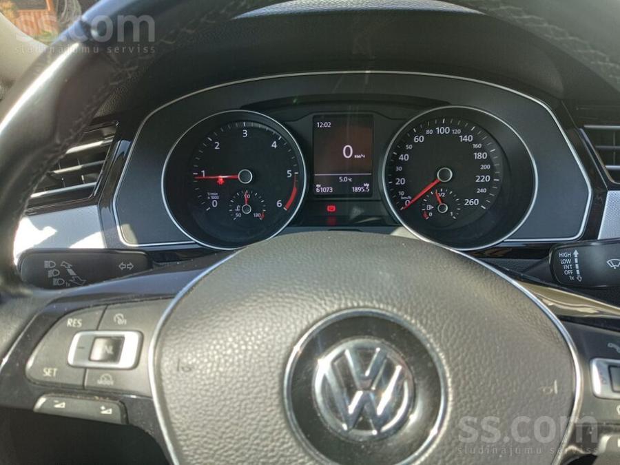 Volkswagen Passat B8 2015 Daugavpils, ar dzinēja tilpumu 2.00 L un nobraukumu 61 tūkst. km par 12350 €, foto 15 vietnē AUTOMOTO.COM.LV