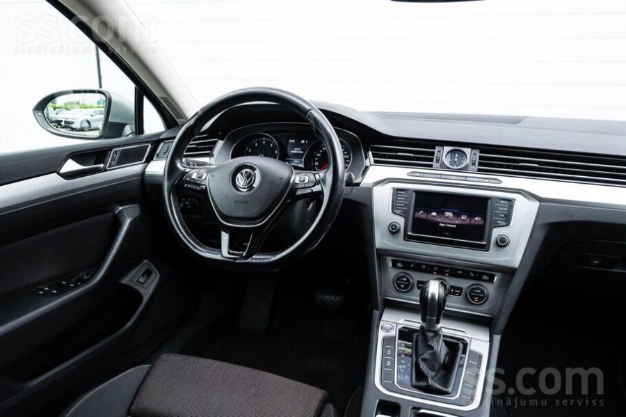 Volkswagen Passat B8 2016 in Riga, with an engine capacity of 1.80 L and mileage of 126 thousand km for 9250 €, photo 10 on AUTOMOTO.COM.LV