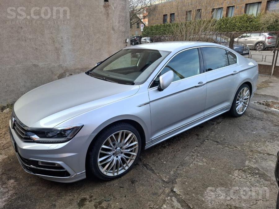 Volkswagen Passat B8 2016 Rīga, ar dzinēja tilpumu 2.00 L un nobraukumu 211 tūkst. km par 11700 €, foto 1 vietnē AUTOMOTO.COM.LV