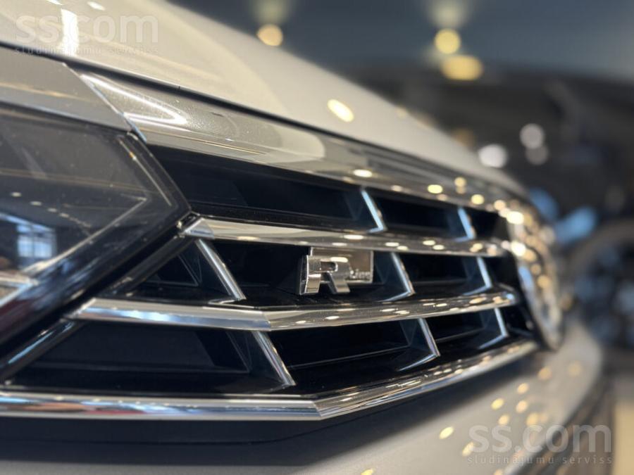 Volkswagen Passat B8 2018 in Riga, with an engine capacity of 2.00 L and mileage of 136 thousand km for 15490 €, photo 10 on AUTOMOTO.COM.LV