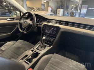 Volkswagen Passat B8 2018 in Riga, with an engine capacity of 2.00 L and mileage of 136 thousand km for 15490 €, photo 16 on AUTOMOTO.COM.LV