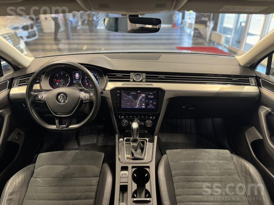 Volkswagen Passat B8 2018 in Riga, with an engine capacity of 2.00 L and mileage of 136 thousand km for 15490 €, photo 17 on AUTOMOTO.COM.LV