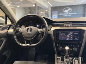 Volkswagen Passat B8 2018 in Riga, with an engine capacity of 2.00 L and mileage of 136 thousand km for 15490 €, photo 18 on AUTOMOTO.COM.LV