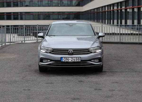 Volkswagen Passat B8 2021 Rīga, ar dzinēja tilpumu 1.50 L un nobraukumu 83 tūkst. km par 20980 €, foto 2 vietnē AUTOMOTO.COM.LV