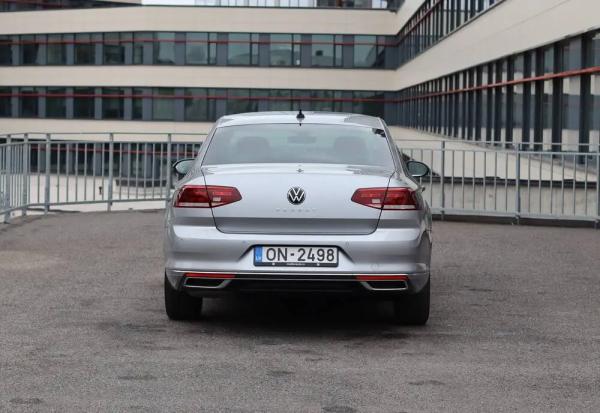 Volkswagen Passat B8 2021 Rīga, ar dzinēja tilpumu 1.50 L un nobraukumu 83 tūkst. km par 20980 €, foto 5 vietnē AUTOMOTO.COM.LV