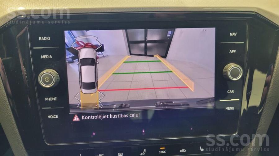 Volkswagen Passat B8 2022 Rīga, ar dzinēja tilpumu 2.00 L un nobraukumu 121 tūkst. km par 20990 €, foto 16 vietnē AUTOMOTO.COM.LV