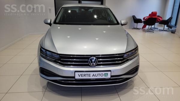 Volkswagen Passat B8 2022 in Riga, with an engine capacity of 2.00 L and mileage of 108 thousand km for 19990 €, photo 2 on AUTOMOTO.COM.LV