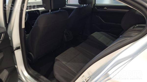 Volkswagen Passat B8 2022 in Riga, with an engine capacity of 2.00 L and mileage of 108 thousand km for 19990 €, photo 8 on AUTOMOTO.COM.LV