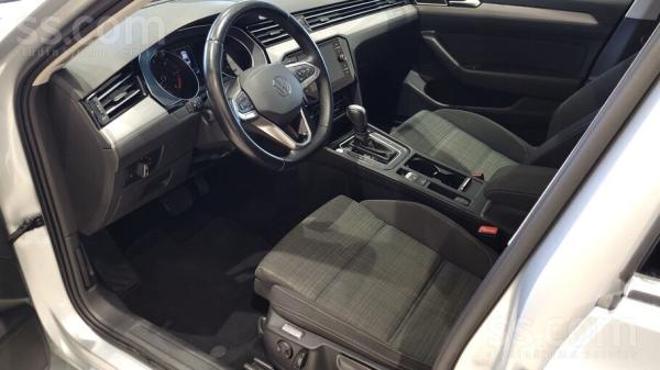 Volkswagen Passat B8 2022 in Riga, with an engine capacity of 2.00 L and mileage of 108 thousand km for 19990 €, photo 9 on AUTOMOTO.COM.LV