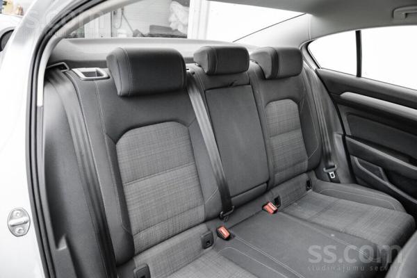 Volkswagen Passat B8 2022 in Riga, with an engine capacity of 2.00 L and mileage of 101 thousand km for 18200 €, photo 7 on AUTOMOTO.COM.LV