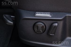 Volkswagen Passat B8 2022 in Riga, with an engine capacity of 1.40 L and mileage of 141 thousand km for 20950 €, photo 21 on AUTOMOTO.COM.LV