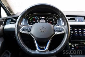 Volkswagen Passat B8 2022 in Riga, with an engine capacity of 1.40 L and mileage of 141 thousand km for 20950 €, photo 22 on AUTOMOTO.COM.LV