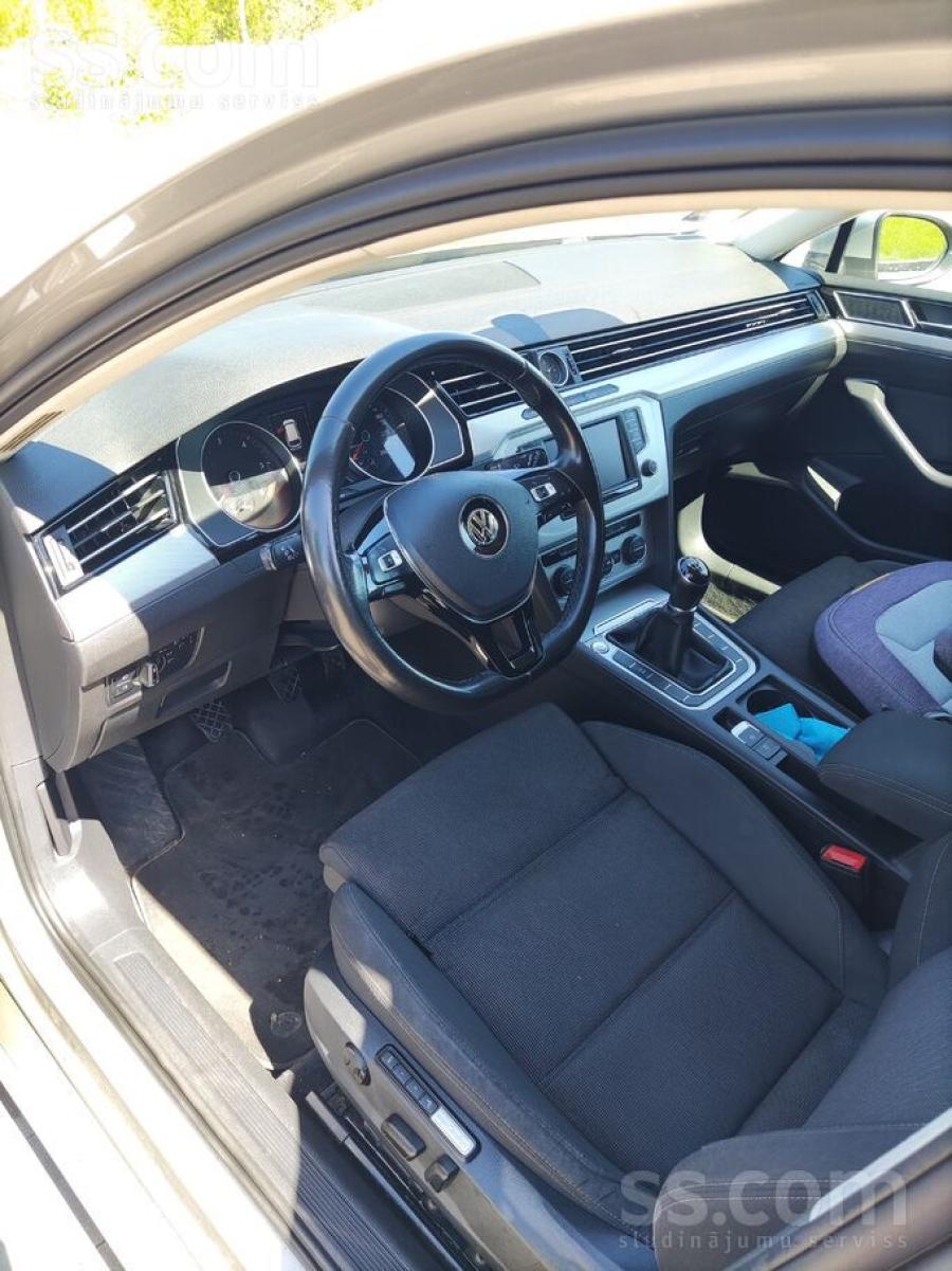 Volkswagen Passat B8 2015 in Daugavpils, with an engine capacity of 2.00 L and mileage of 388 thousand km for 6250 €, photo 4 on AUTOMOTO.COM.LV