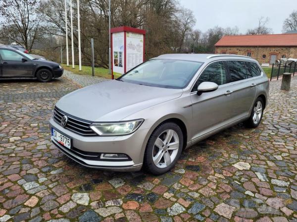 Volkswagen Passat B8 2015 in Jekabpils, with an engine capacity of 2.00 L and mileage of 293 thousand km for 10350 €, photo 1 on AUTOMOTO.COM.LV