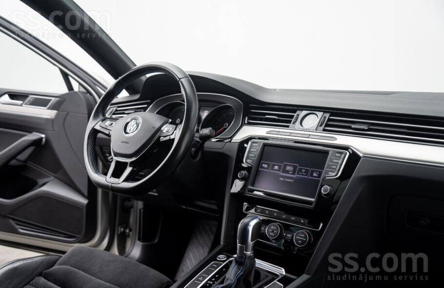 Volkswagen Passat B8 2015 in Tallinn, with an engine capacity of 1.40 L and mileage of 183 thousand km for 10499 €, photo 12 on AUTOMOTO.COM.LV