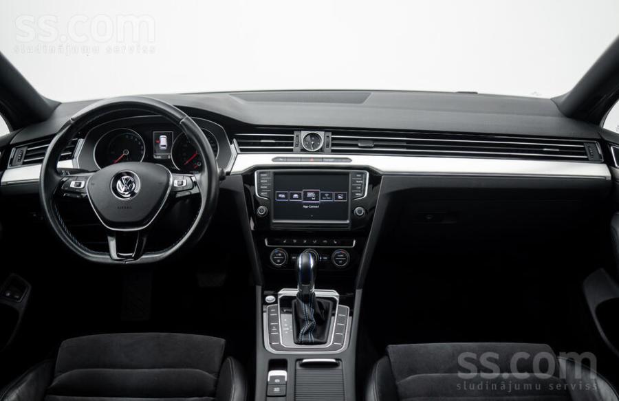 Volkswagen Passat B8 2015 in Tallinn, with an engine capacity of 1.40 L and mileage of 183 thousand km for 10499 €, photo 13 on AUTOMOTO.COM.LV