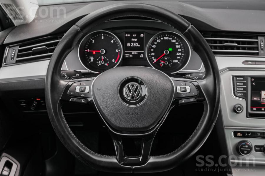 Volkswagen Passat B8 2015 Ogre, ar dzinēja tilpumu 2.00 L un nobraukumu 214 tūkst. km par 10900 €, foto 11 vietnē AUTOMOTO.COM.LV