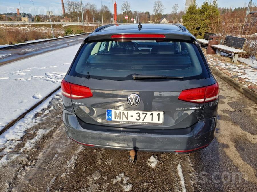 Volkswagen Passat B8 2016 in Ogre, with an engine capacity of 2.00 L and mileage of 243 thousand km for 9800 €, photo 12 on AUTOMOTO.COM.LV