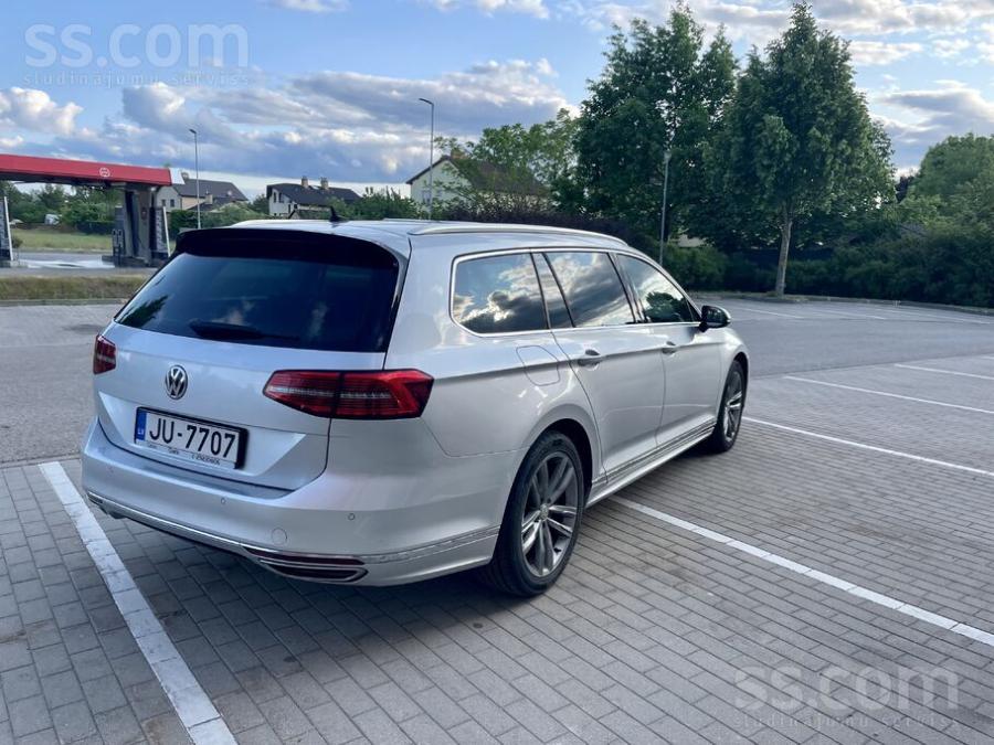 Volkswagen Passat B8 2016 in Jelgava, with an engine capacity of 2.00 L and mileage of 235 thousand km for 11700 €, photo 4 on AUTOMOTO.COM.LV