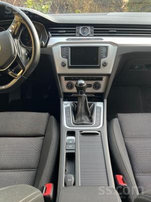 Volkswagen Passat B8 2016 in Daugavpils, with an engine capacity of 2.00 L and mileage of 312 thousand km for 8500 €, photo 7 on AUTOMOTO.COM.LV