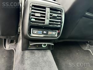 Volkswagen Passat B8 2016 in Riga, with an engine capacity of 2.00 L and mileage of 285 thousand km for 13100 €, photo 10 on AUTOMOTO.COM.LV