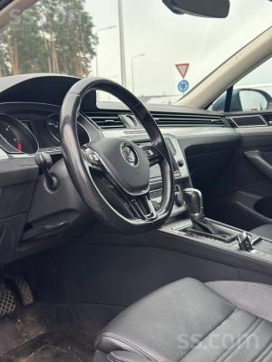 Volkswagen Passat B8 2016 in Riga, with an engine capacity of 2.00 L and mileage of 255 thousand km for 7950 €, photo 6 on AUTOMOTO.COM.LV