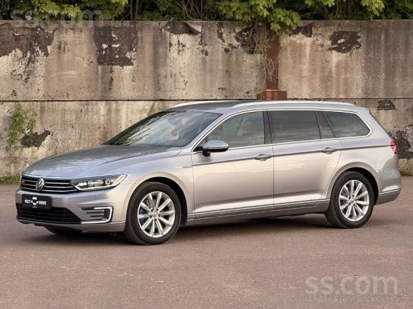 Volkswagen Passat B8 2018 in Liepaja, with an engine capacity of 1.40 L and mileage of 141 thousand km for 15200 €, photo 3 on AUTOMOTO.COM.LV