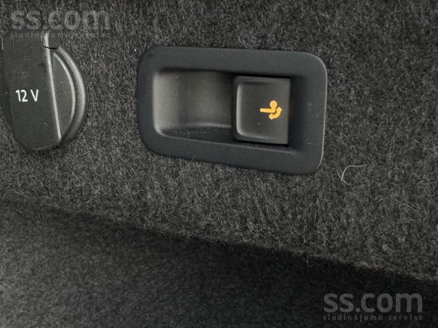 Volkswagen Passat B8 2020 Valmiera, ar dzinēja tilpumu 2.00 L un nobraukumu 171 tūkst. km par 16500 €, foto 28 vietnē AUTOMOTO.COM.LV