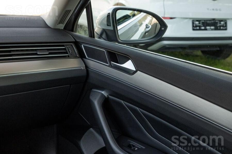 Volkswagen Passat B8 2021 in Ventspils, with an engine capacity of 2.00 L and mileage of 158 thousand km for 20850 €, photo 34 on AUTOMOTO.COM.LV