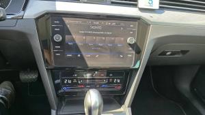 Volkswagen Passat B8 2021 in Riga, with an engine capacity of 2.00 L and mileage of 257 thousand km for 13950 €, photo 19 on AUTOMOTO.COM.LV