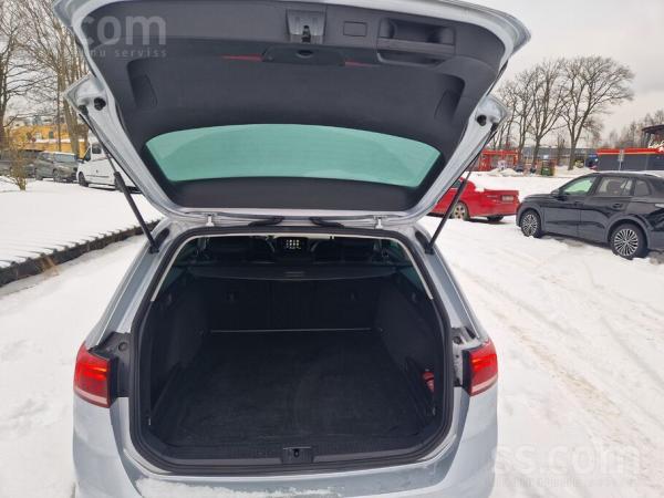 Volkswagen Passat B8 2022 in Riga, with an engine capacity of 1.50 L and mileage of 51 thousand km for 20500 €, photo 8 on AUTOMOTO.COM.LV