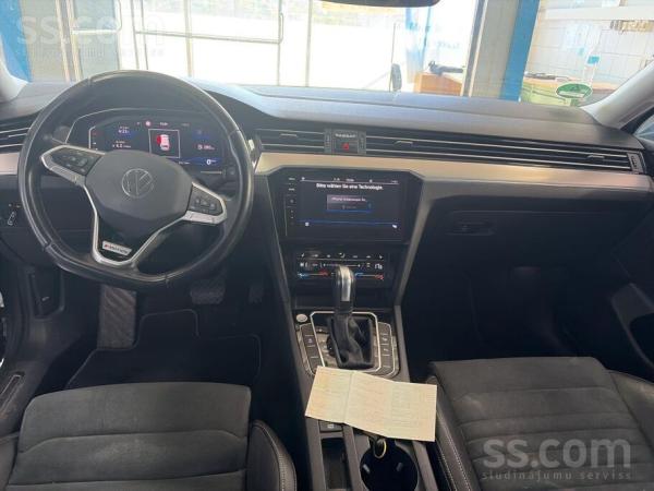 Volkswagen Passat B8 2023 in Jelgava, with an engine capacity of 2.00 L and mileage of 202 thousand km for 20450 €, photo 3 on AUTOMOTO.COM.LV