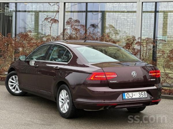 Violets Volkswagen Passat B8 2015 Rīga, ar dzinēja tilpumu 1.80 L un nobraukumu 257 tūkst. km par 8750 €, foto 4 vietnē AUTOMOTO.COM.LV