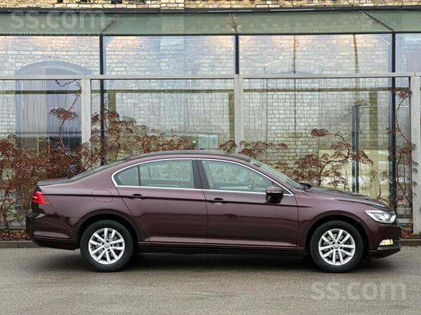 Violets Volkswagen Passat B8 2015 Rīga, ar dzinēja tilpumu 1.80 L un nobraukumu 257 tūkst. km par 8750 €, foto 5 vietnē AUTOMOTO.COM.LV