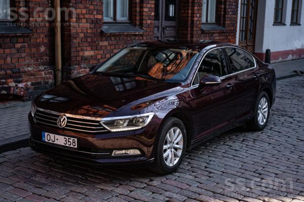 Violets Volkswagen Passat B8 2015 Rīga, ar dzinēja tilpumu 1.80 L un nobraukumu 260 tūkst. km par 8950 €, foto 1 vietnē AUTOMOTO.COM.LV
