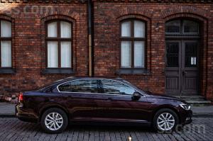 Violet Volkswagen Passat B8 2015 in Riga, with an engine capacity of 1.80 L and mileage of 260 thousand km for 8950 €, photo 6 on AUTOMOTO.COM.LV