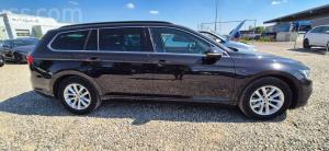 Violet Volkswagen Passat B8 2020 in Riga, with an engine capacity of 2.00 L and mileage of 330 thousand km for 12999 €, photo 8 on AUTOMOTO.COM.LV