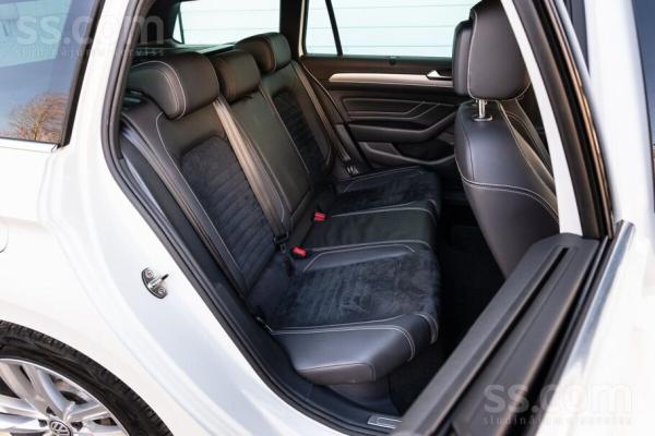White Volkswagen Passat B8 2020 in Riga, with an engine capacity of 1.40 L and mileage of 73 thousand km for 21950 €, photo 8 on AUTOMOTO.COM.LV