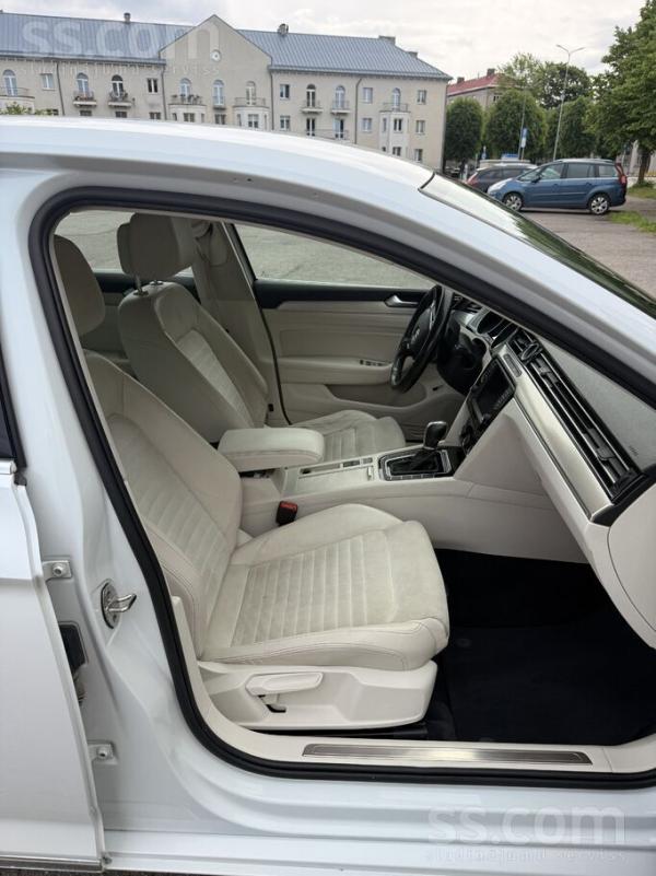 Balts Volkswagen Passat B8 2015 Liepāja, ar dzinēja tilpumu 2.00 L un nobraukumu 328 tūkst. km par 11300 €, foto 6 vietnē AUTOMOTO.COM.LV