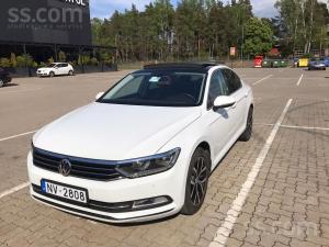 Balts Volkswagen Passat B8 2015 Rīga, ar dzinēja tilpumu 1.60 L un nobraukumu 185 tūkst. km par 12000 €, foto 4 vietnē AUTOMOTO.COM.LV