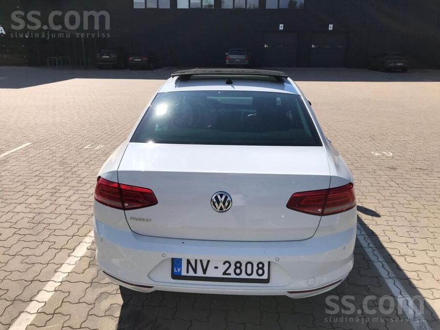 Balts Volkswagen Passat B8 2015 Rīga, ar dzinēja tilpumu 1.60 L un nobraukumu 185 tūkst. km par 12000 €, foto 7 vietnē AUTOMOTO.COM.LV