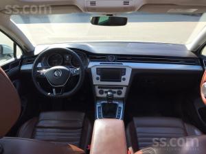 Balts Volkswagen Passat B8 2015 Rīga, ar dzinēja tilpumu 1.60 L un nobraukumu 185 tūkst. km par 12000 €, foto 8 vietnē AUTOMOTO.COM.LV
