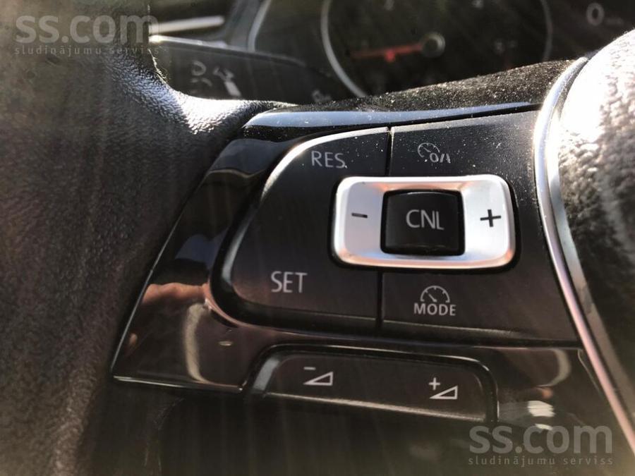 Balts Volkswagen Passat B8 2015 Rīga, ar dzinēja tilpumu 1.60 L un nobraukumu 185 tūkst. km par 12000 €, foto 14 vietnē AUTOMOTO.COM.LV
