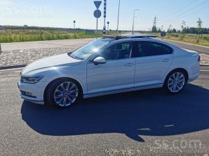 White Volkswagen Passat B8 2015 in Liepaja, with an engine capacity of 1.80 L and mileage of 200 thousand km for 10200 €, photo 3 on AUTOMOTO.COM.LV