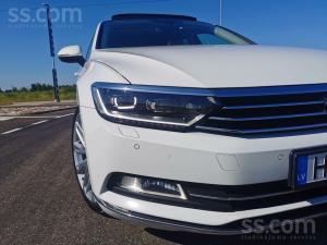 White Volkswagen Passat B8 2015 in Liepaja, with an engine capacity of 1.80 L and mileage of 200 thousand km for 10200 €, photo 12 on AUTOMOTO.COM.LV