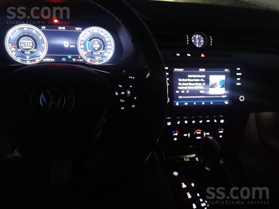 White Volkswagen Passat B8 2015 in Liepaja, with an engine capacity of 1.80 L and mileage of 200 thousand km for 10200 €, photo 20 on AUTOMOTO.COM.LV