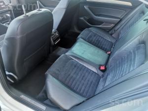 White Volkswagen Passat B8 2015 in Liepaja, with an engine capacity of 1.80 L and mileage of 200 thousand km for 10200 €, photo 27 on AUTOMOTO.COM.LV